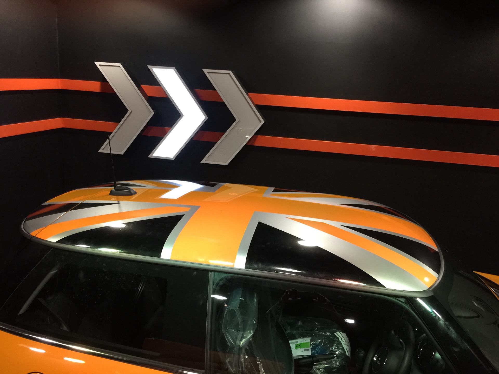 Vehicle Graphics - Universal Graphix