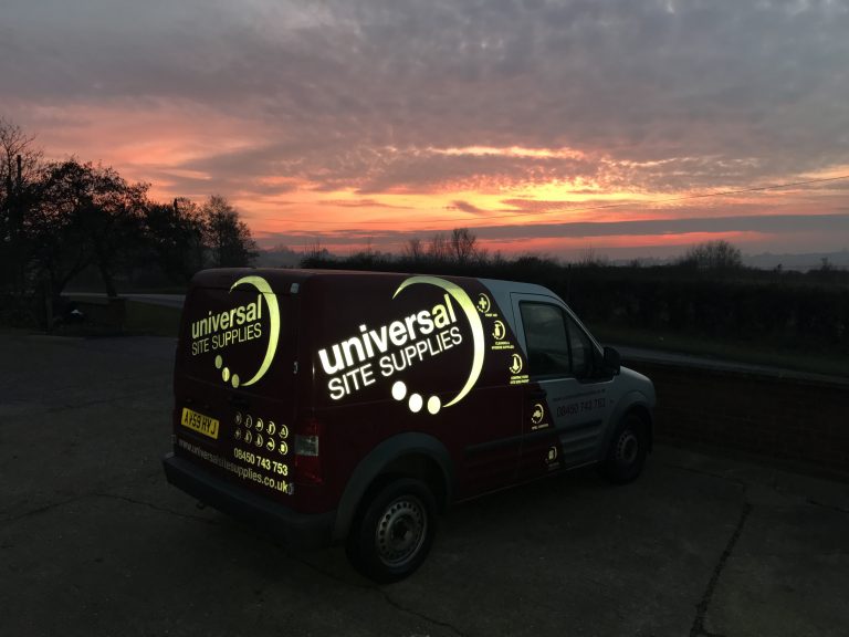 Reflective van graphics - Universal Graphix