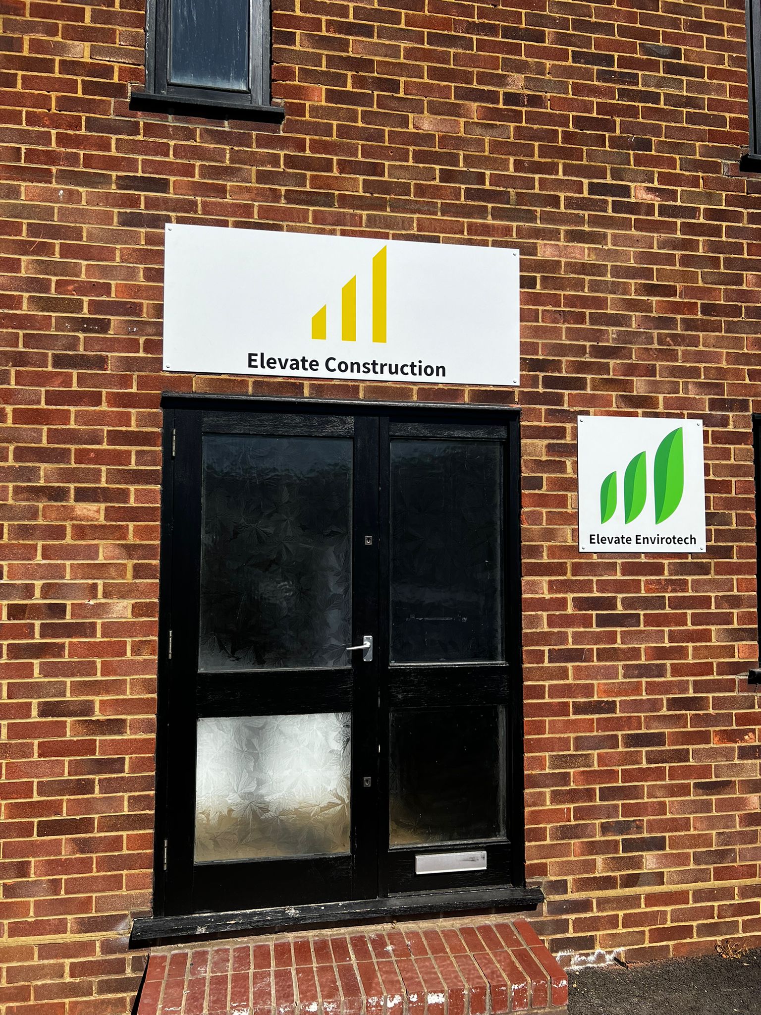 Acrylic Sign Printing: How To Unleash the Power of Your Brand ...